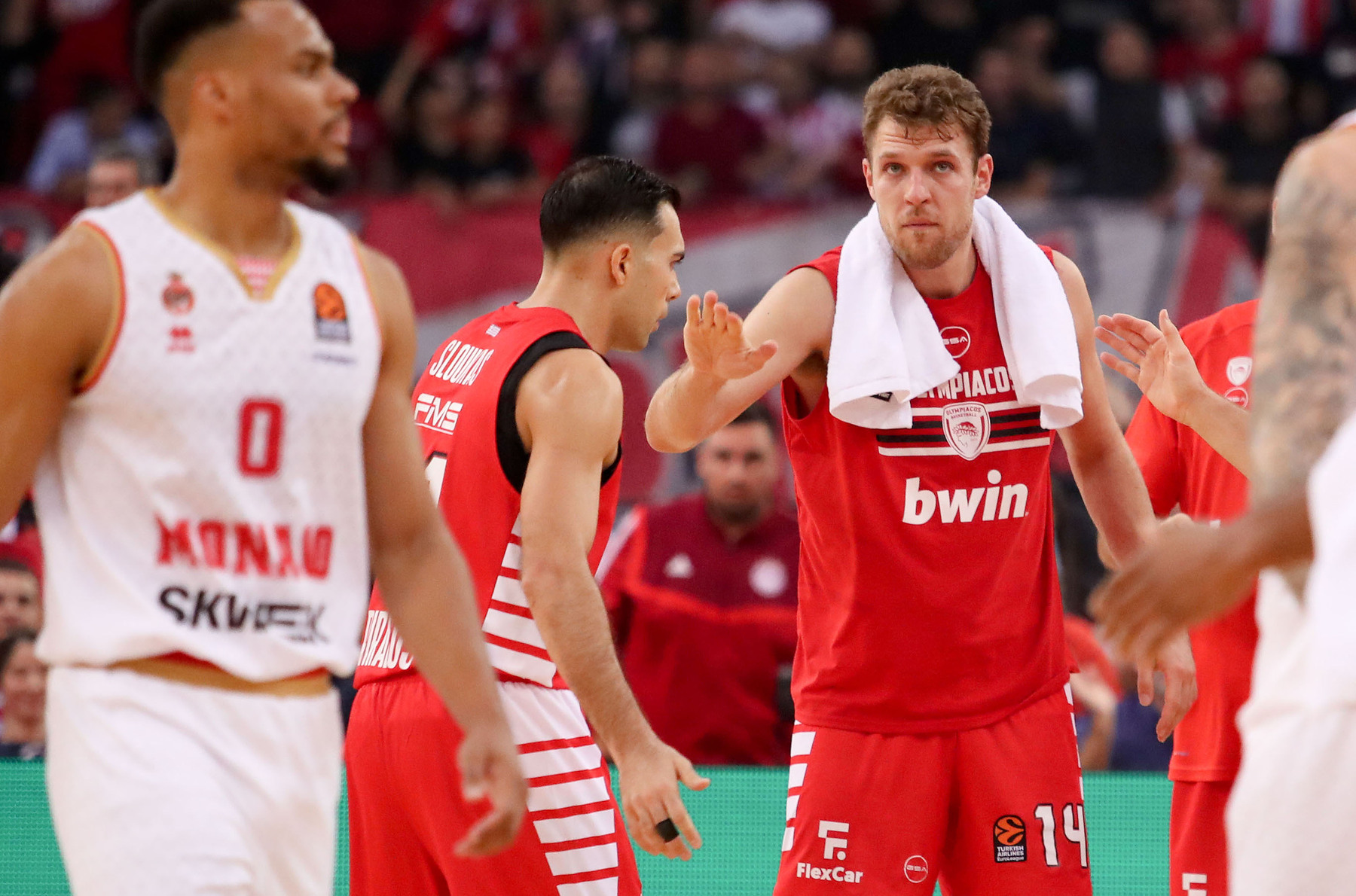 Προγνωστικά Euroleague: Παίρνει ξανά το «όπλο» του ο Βεζένκοφ
