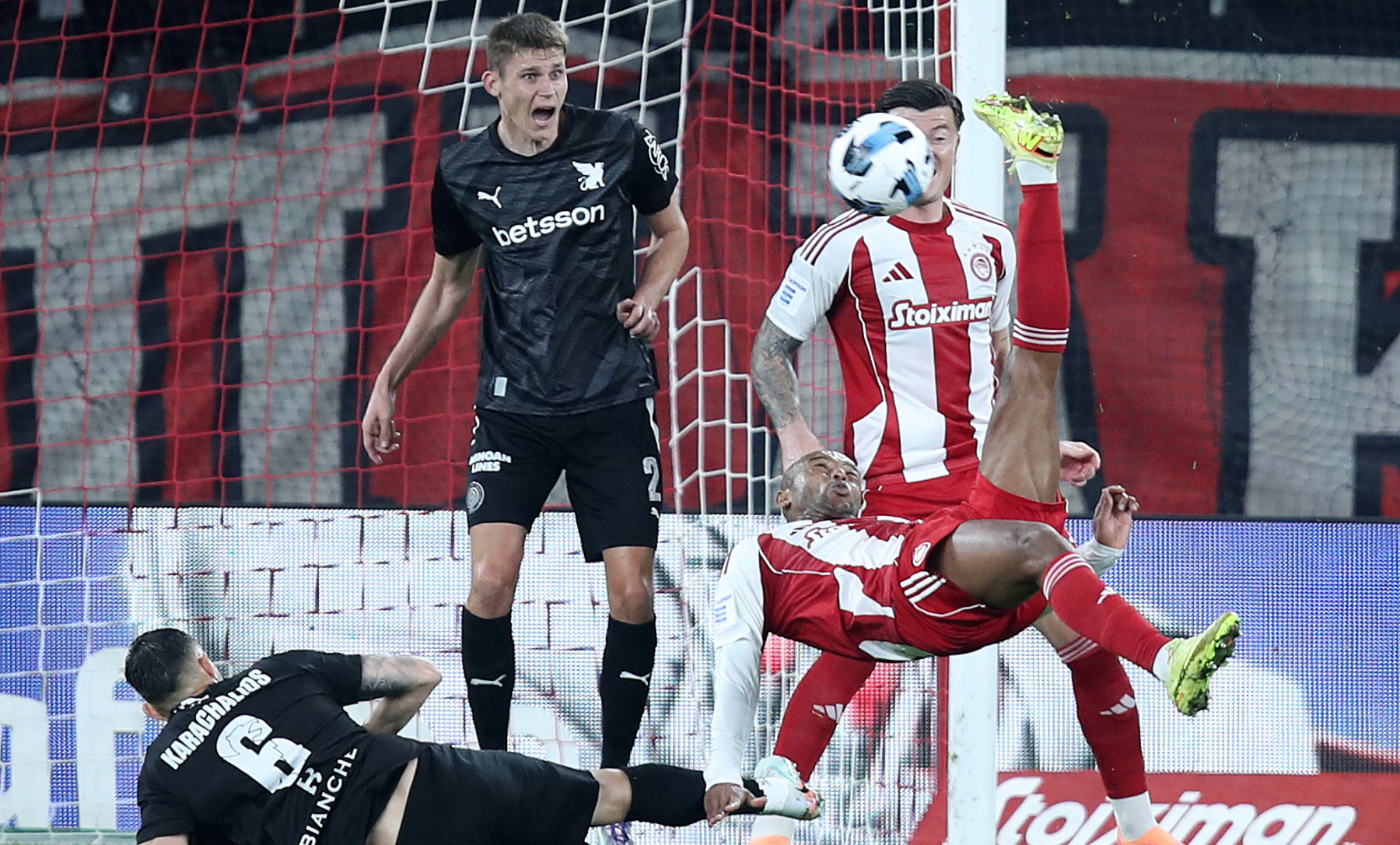 Ολυμπιακός – ΟΦΗ 3-0: «Καθάρισαν» τους Κρητικούς και πάνε με φόρα στον ...