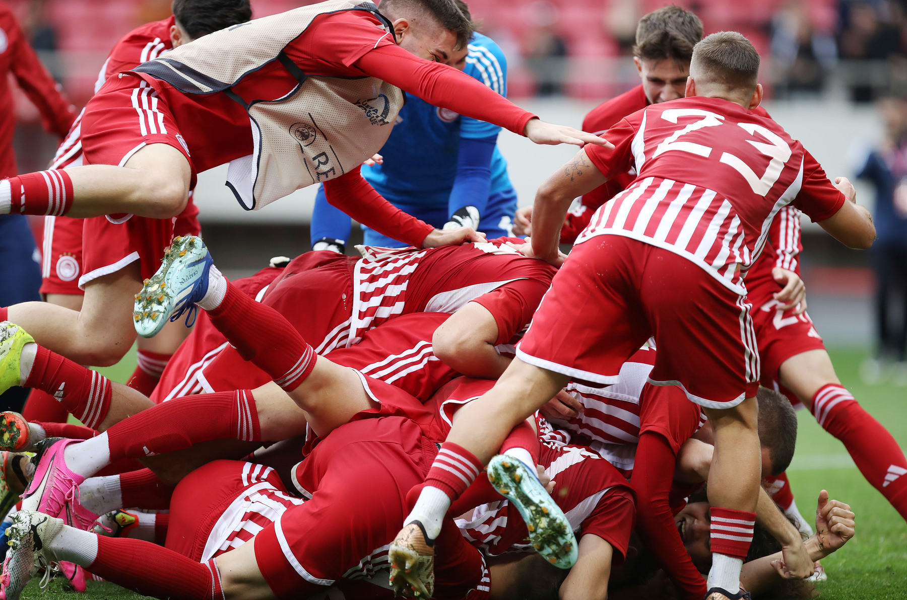 Ολυμπιακός - Ναντ 0-0 (3-1 πεν): Ιστορική πρόκριση στον τελικό του ...