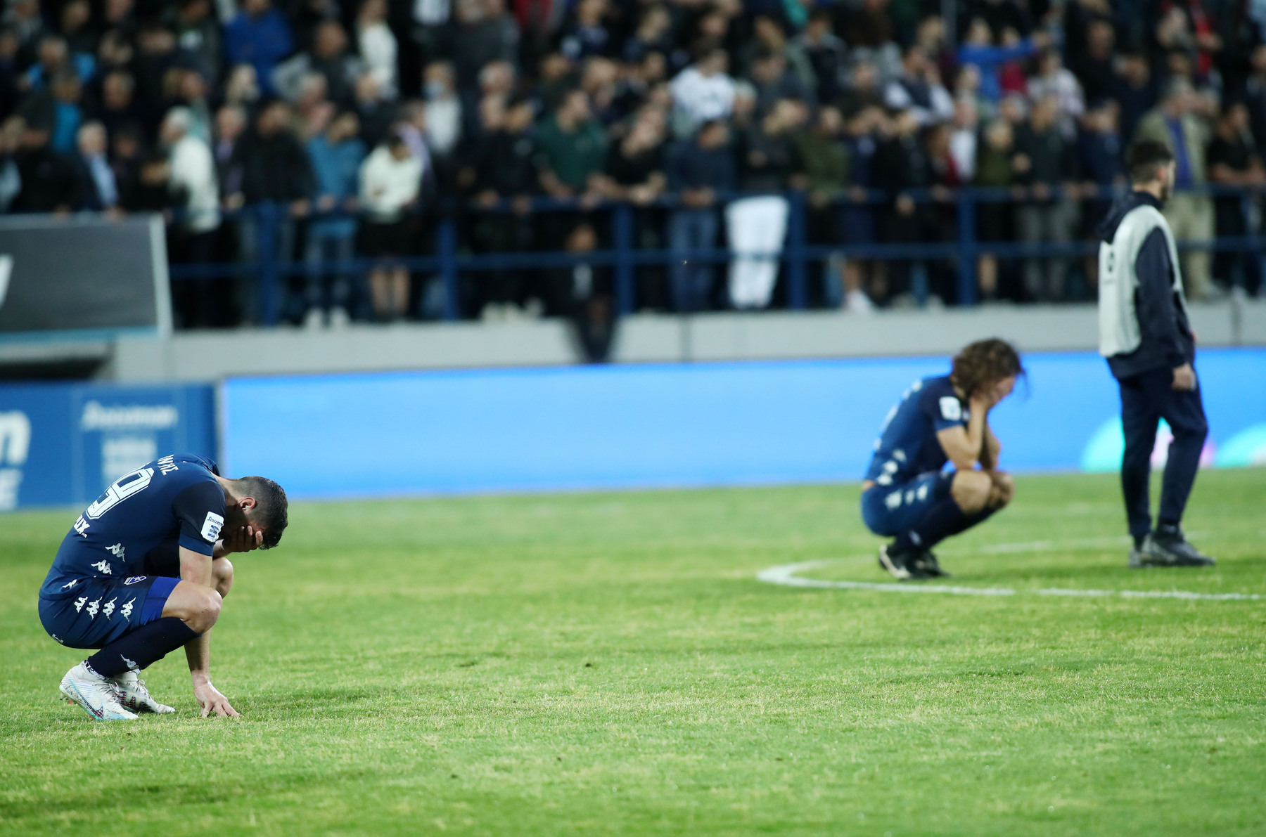Ιωνικός: Αποχώρησε κι επίσημα από τη Super League 2 και πάει στα ...