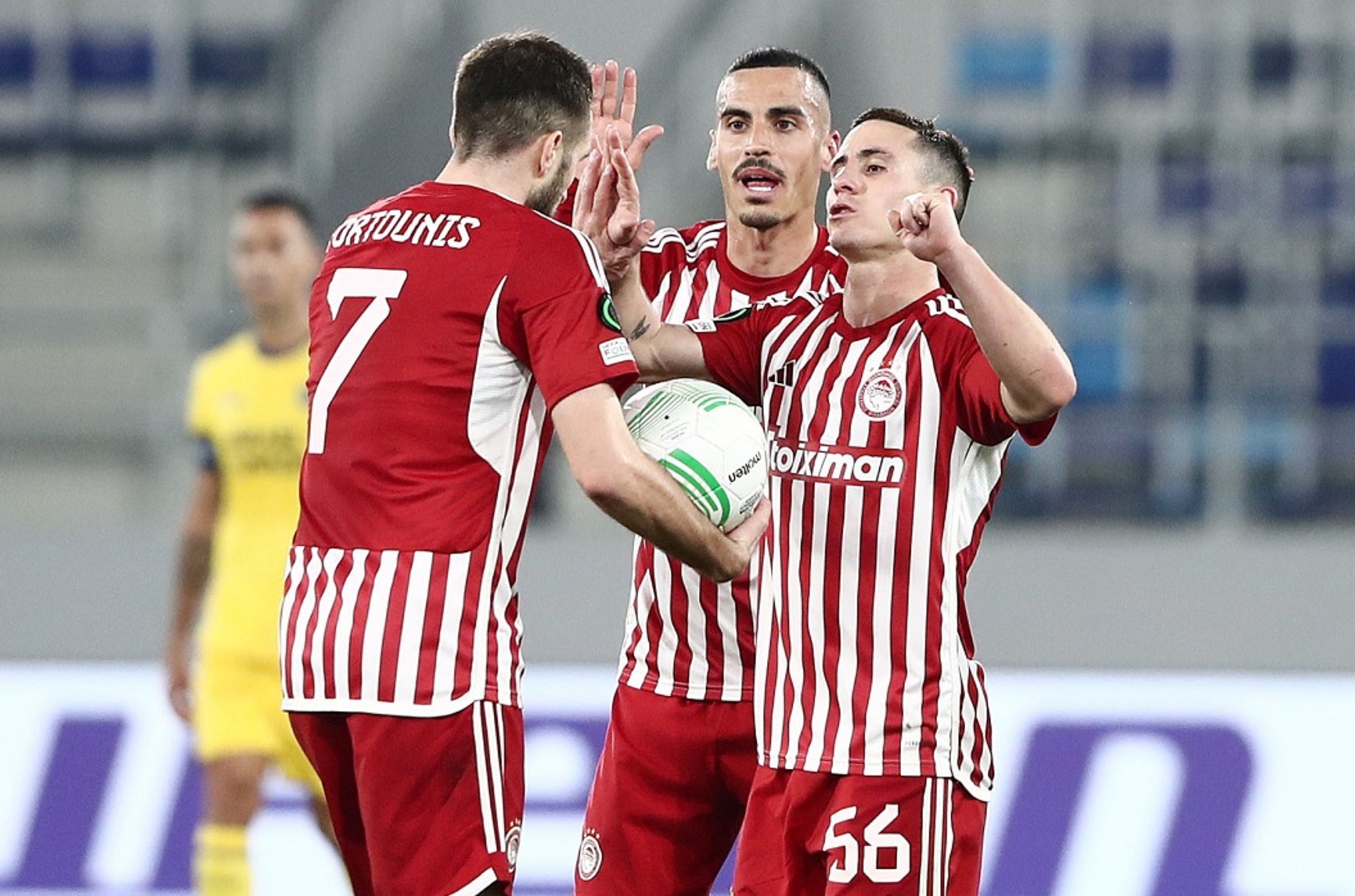 Ολυμπιακός - Φενέρμπαχτσε στους «8» του Κόνφερενς Λιγκ!
