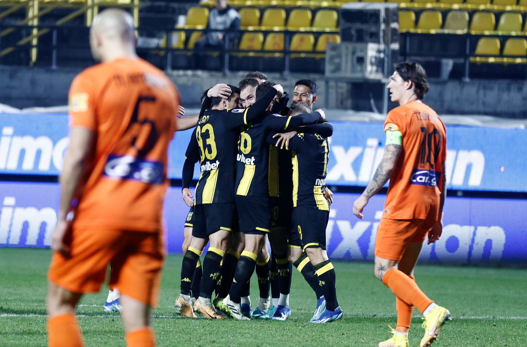 Άρης – ΑΕΚ 1-1 (4-2 πεν.): Μεγάλη πρόκριση για τους Θεσσαλονικείς στους ...